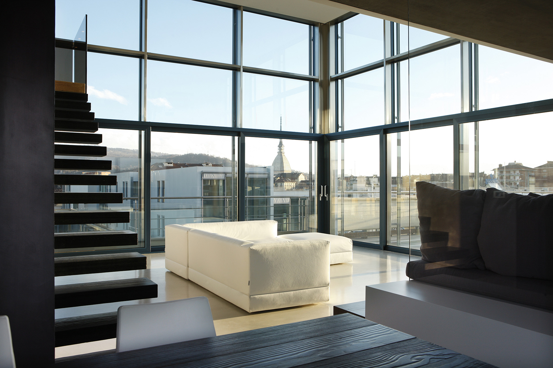 The Loft transformed into a Residence. In Turin the new modern housing ...