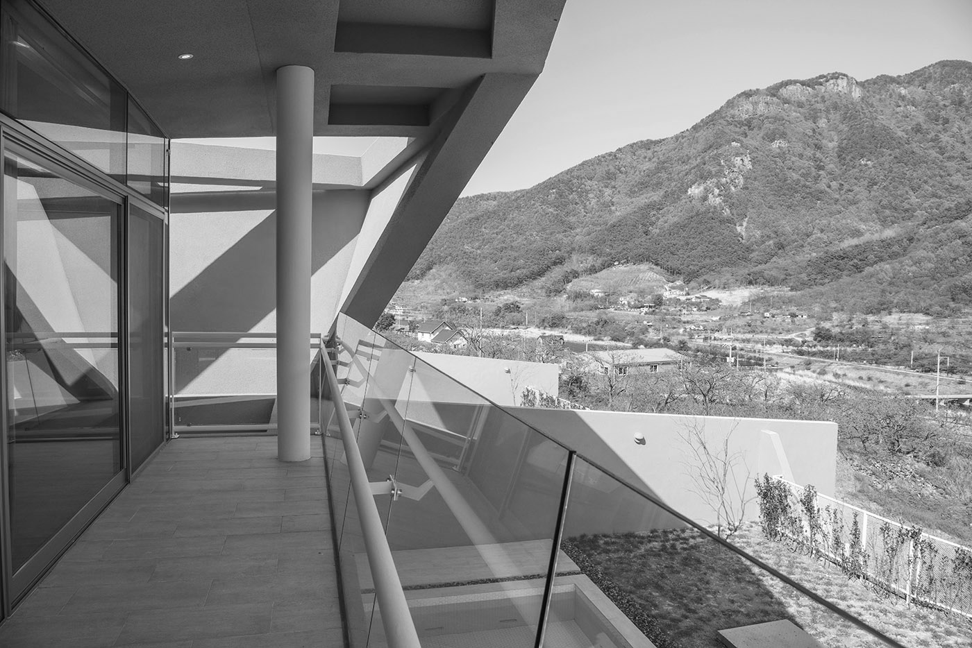 Moon Hoon architectural studio South Korea I arkitectureonweb