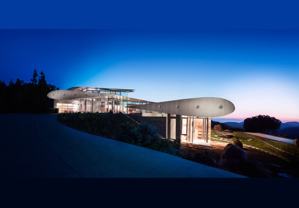 Wing House built with an airplane | arkitectureonweb