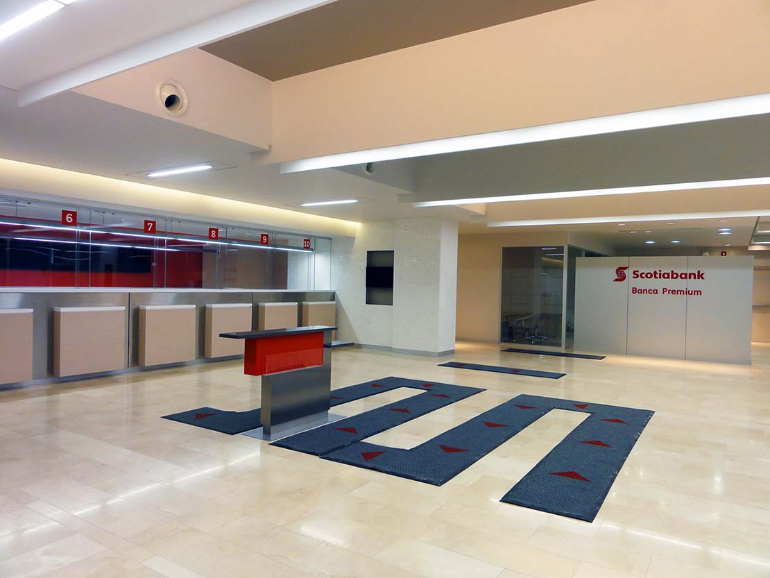 Interior of Scotiabank Branch No. 1 | arkitectureonweb