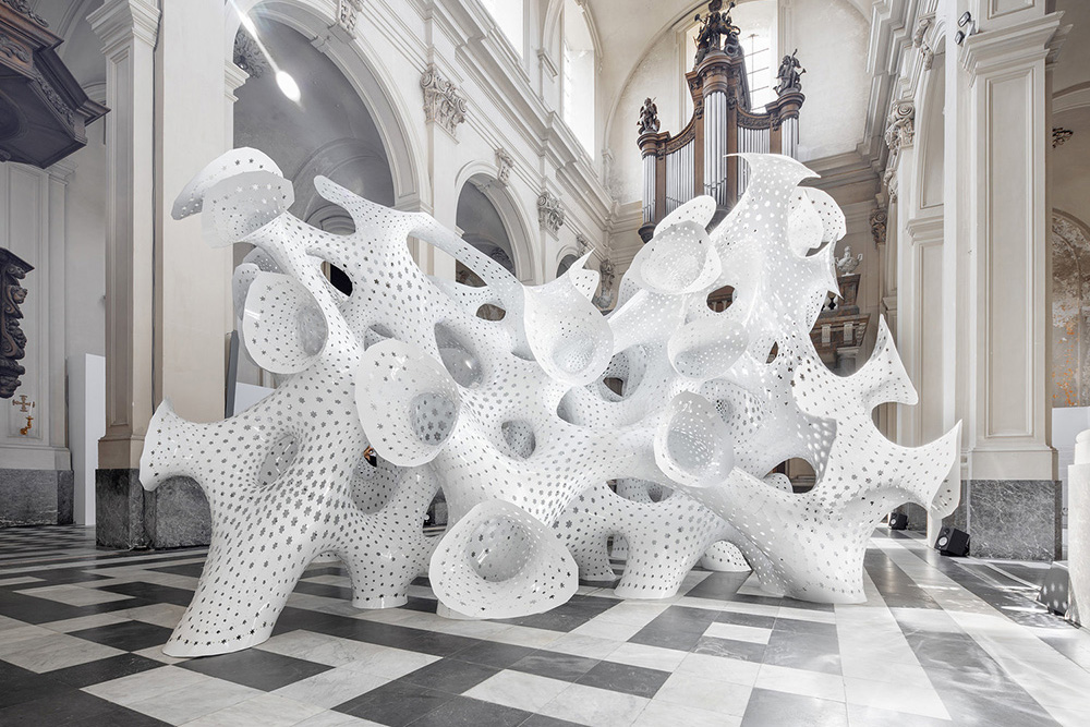 Fluid mesh installation for the Bruges triennial. A form of Liquid ...