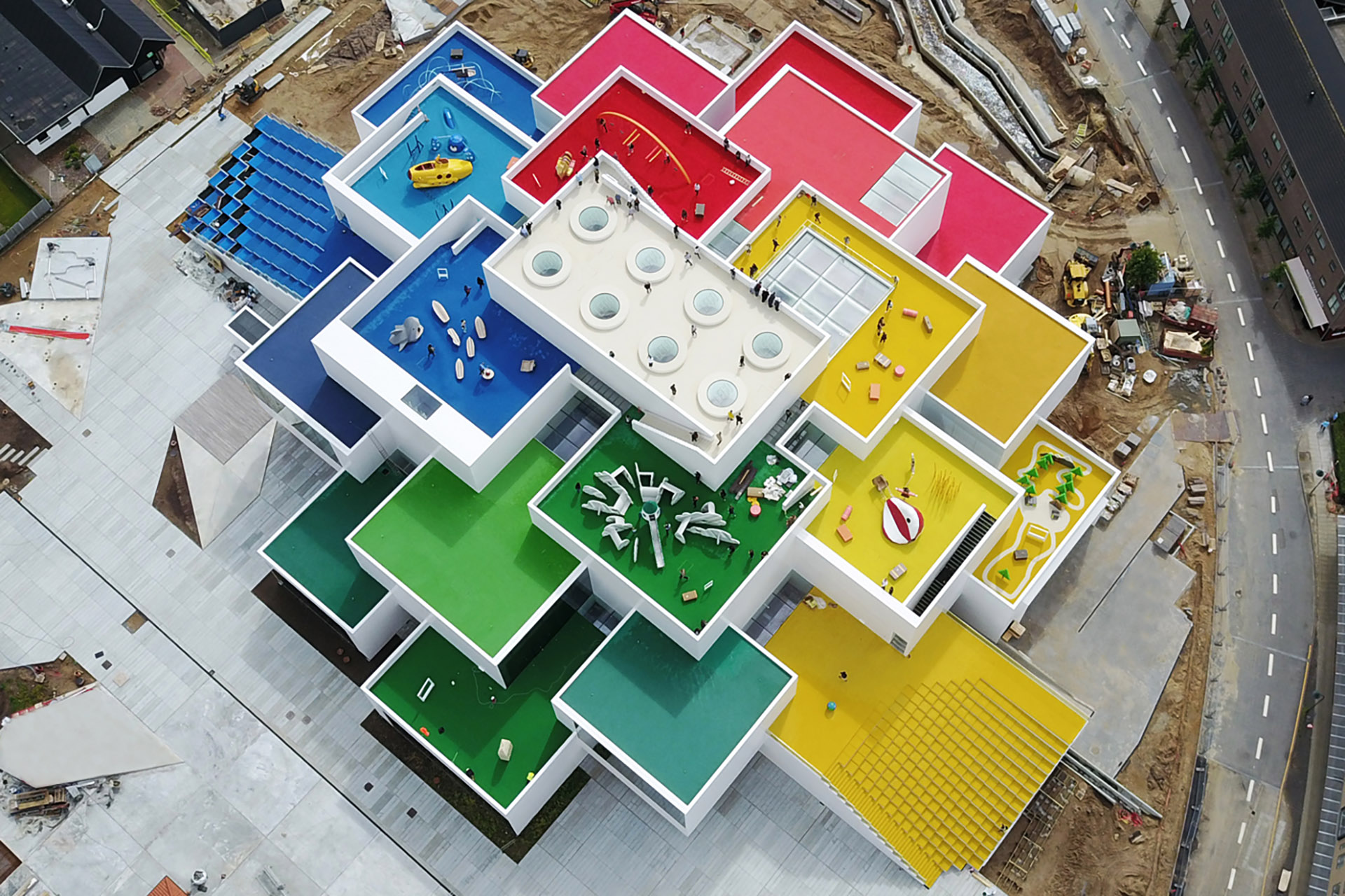 LEGO House I BIG I arkitectureonweb