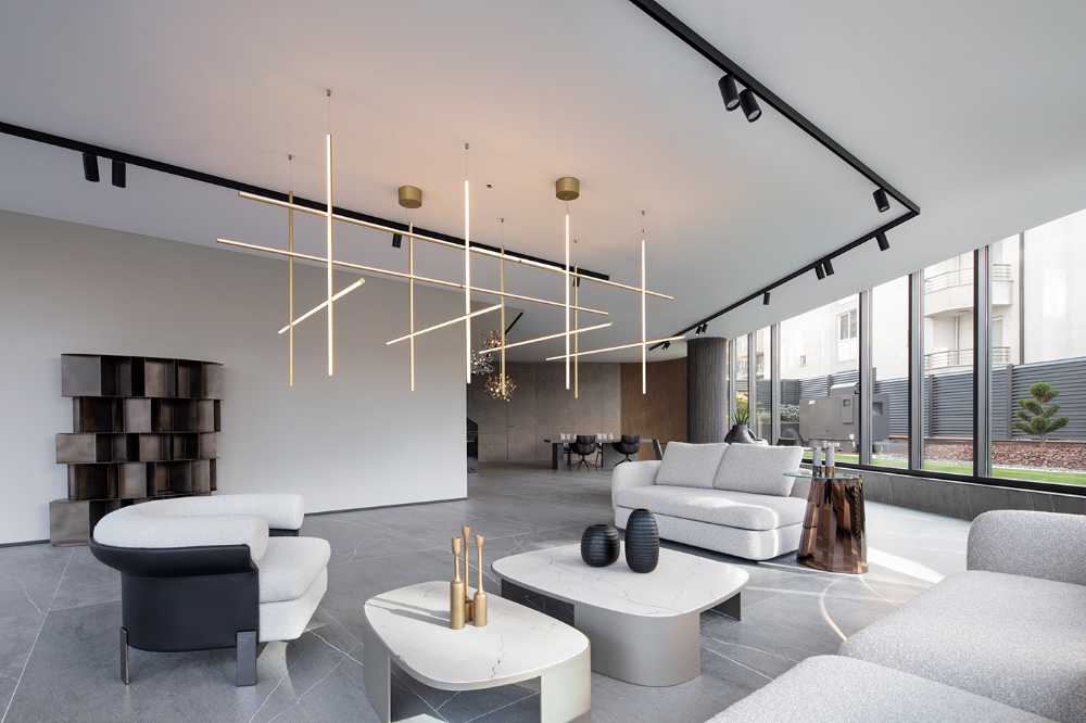 B73 Residential Building. Exclusive design and functionality within a ...