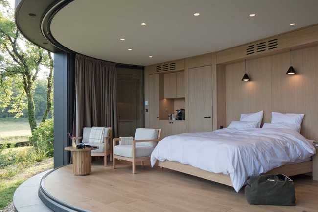 Revolutionizing hospitality with LumiPod. High-end suites encapsulated ...