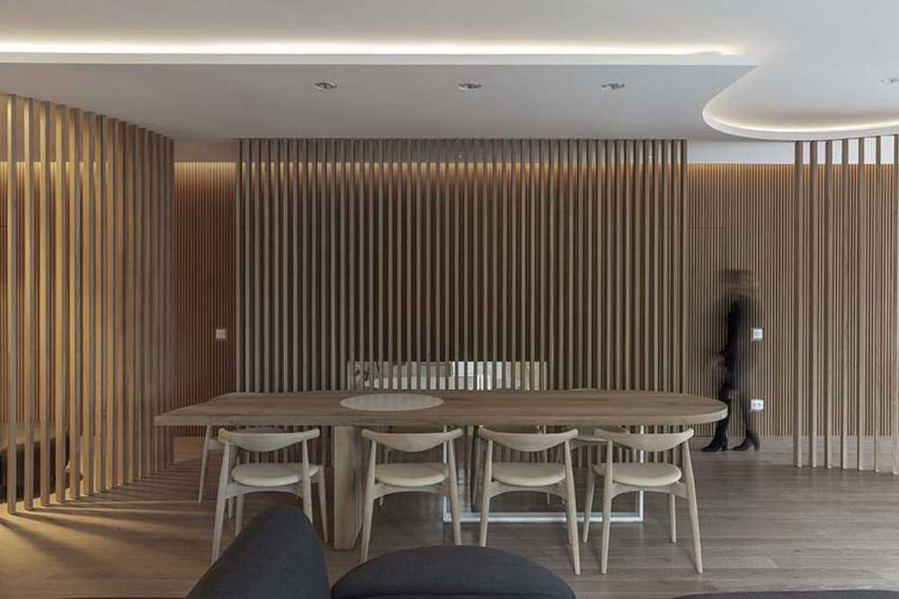 Straight Curve House inspired by the outdoors - arkitectureonweb