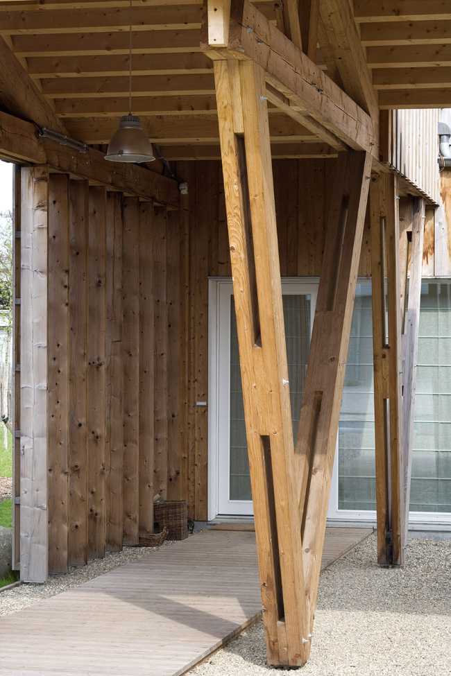 Sawtooth wooden structure. The design is reminiscent of the local ...