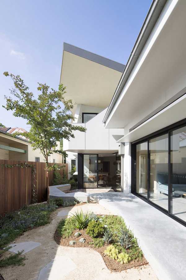 Desire for light and space. Extension of a house with geometric design